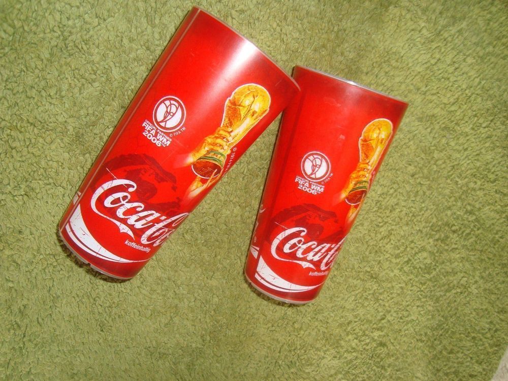 Hologram Coca Cola 2 Becher FiFA WM 2006 Germany TM FiFA'74 (Gebraucht ...