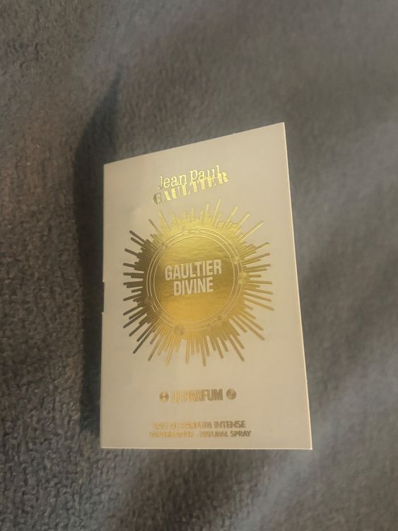Jean Paul Gaultier Divine,Mini Parfum,neu,ungeöffnet! test (Neu und ...