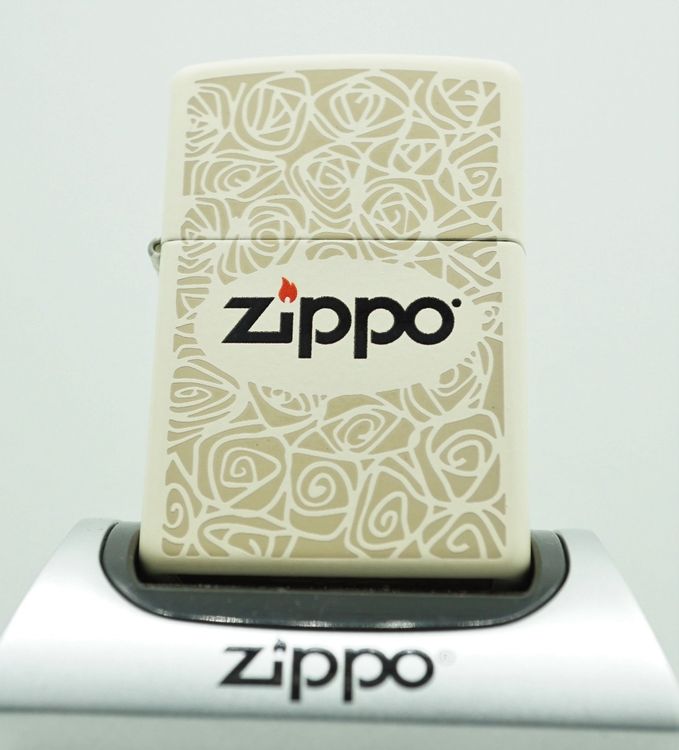 ZIPPO® ROSES and LOGO-print-2016-UNGEZÜNDET (Neu (gemäss Beschreibung)) in Mels für CHF 41 – mit ...