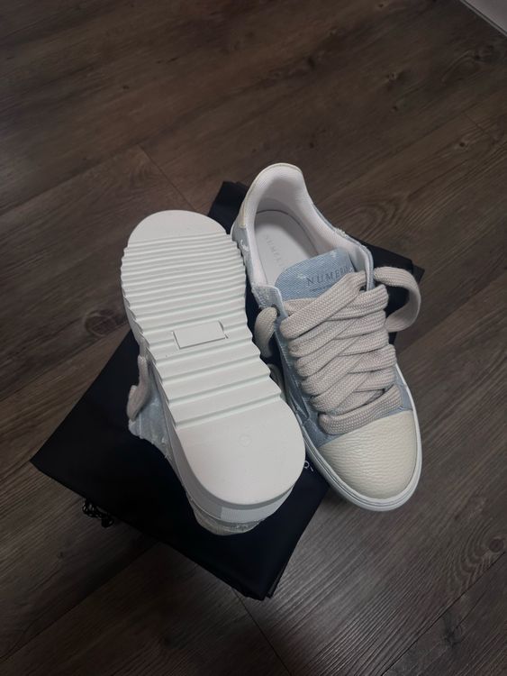 Numeris Schuhe (Neu und originalverpackt) in Tobel für CHF 200 – nur ...