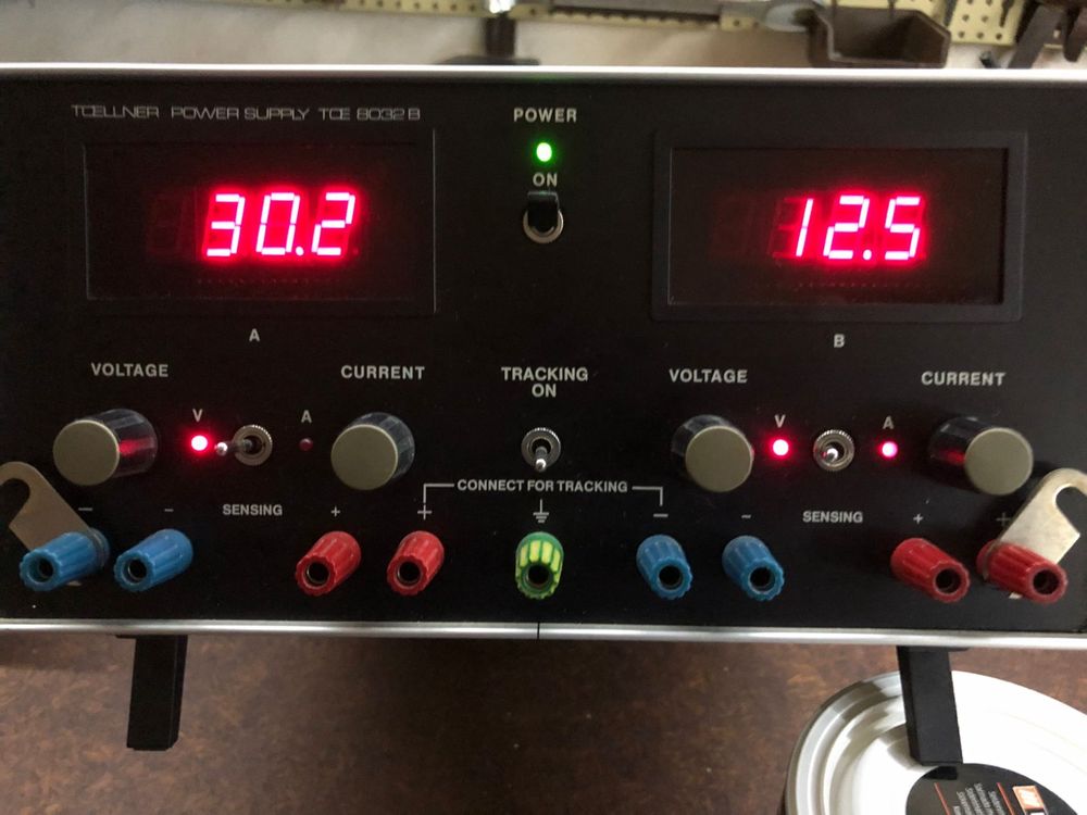 Toellner TEC 8032 B Labornetzteil | Kaufen auf Ricardo