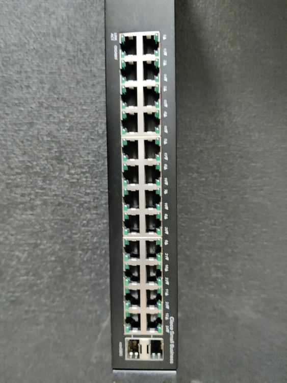 Cisco SG100-24 – 24-Port Gigabit Switch (Unmanaged) (Gebraucht) in ...