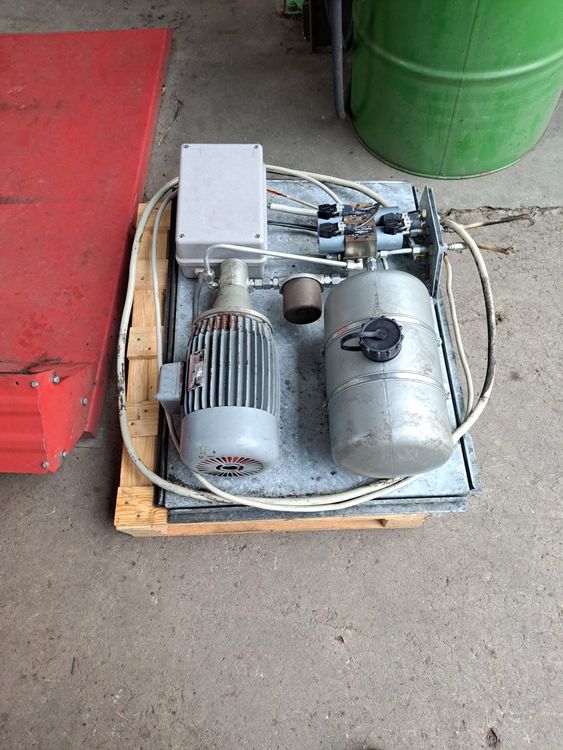 Hydraulik Aggregat (Gebraucht) in Rheineck für CHF 52 – nur Abholung auf Ricardo kaufen