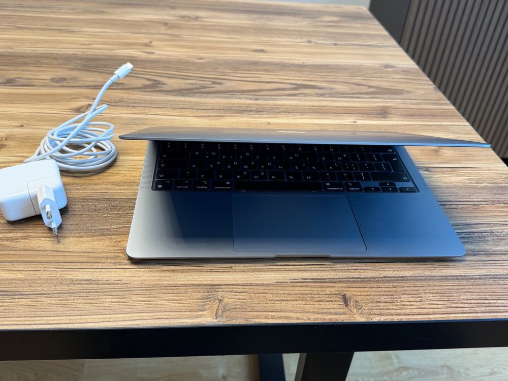 Apple MacBook Air M1 (2020) – 13.3" – Space Grey (Gebraucht) in Horgen ...