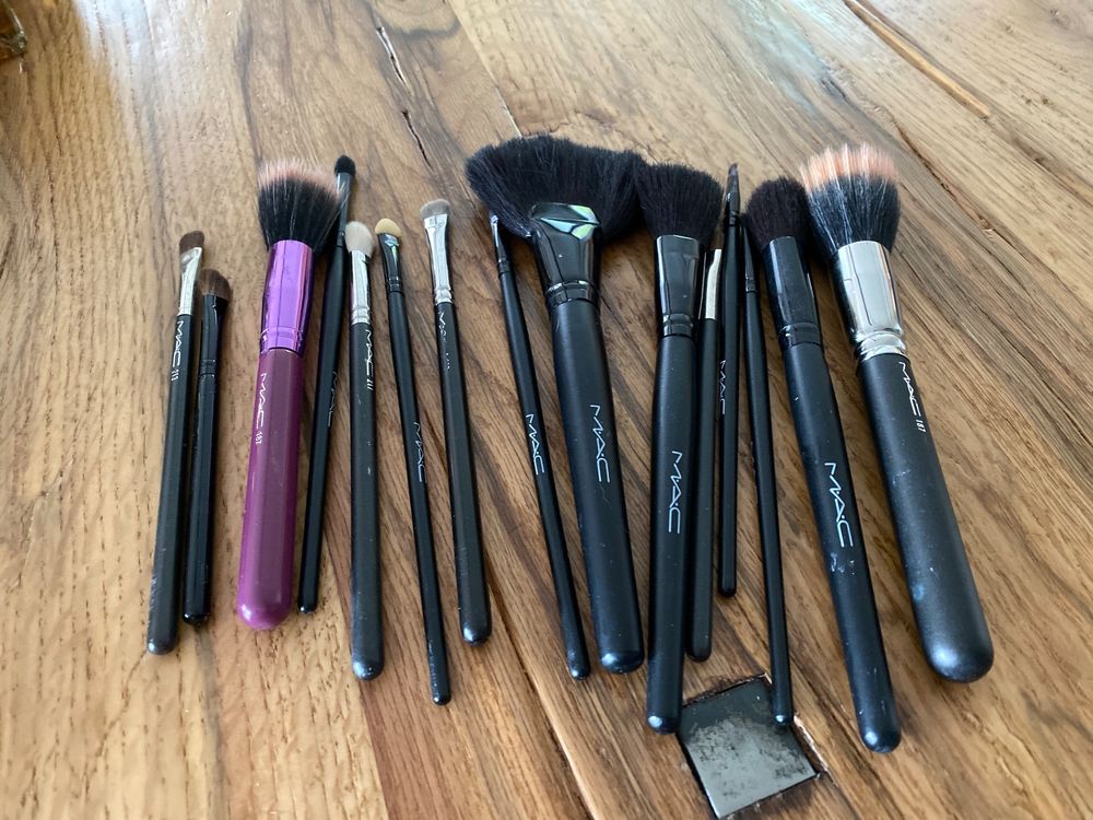 MÄC Pinsel Brush Set Paket | Kaufen auf Ricardo