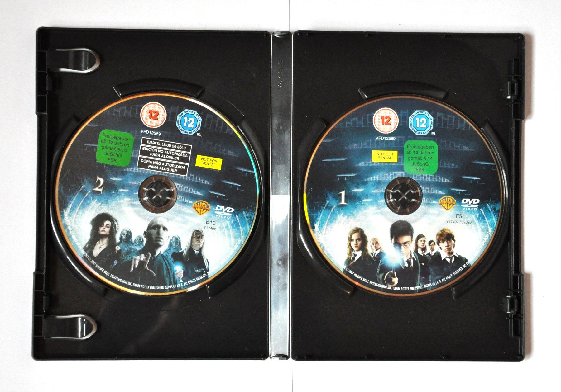 DVD «Harry Potter» (Gebraucht) in Grabs für CHF 2 – nur Abholung auf ...