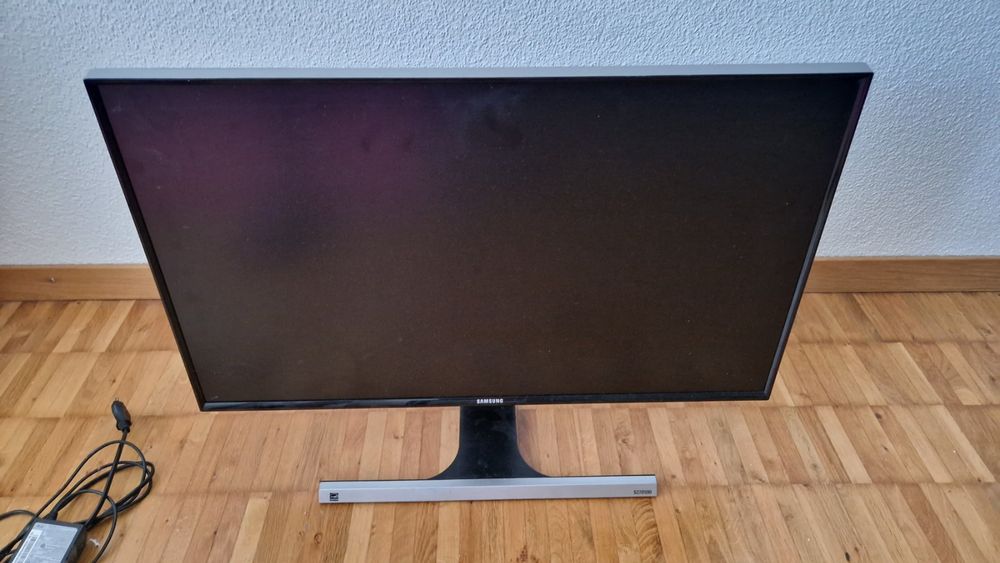 Samsung S27D590 Monitor (Gebraucht) in Wetzikon ZH für CHF 51 – mit ...
