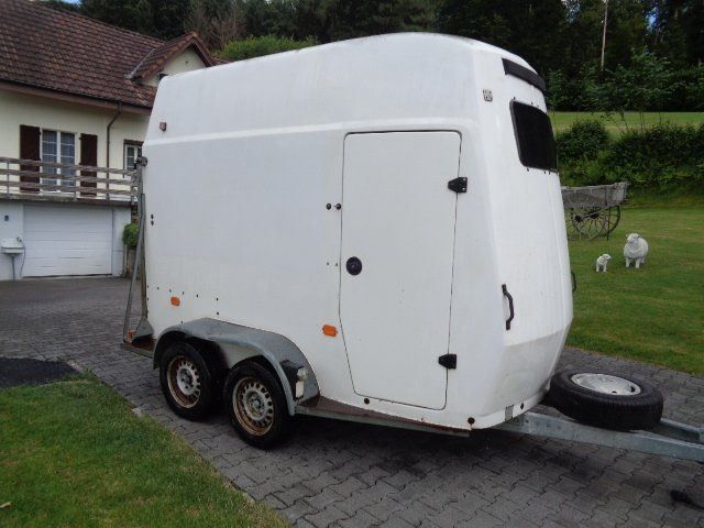 2er Pferdeanhänger Vollpolyester | Kaufen auf Ricardo