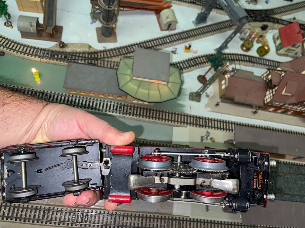 Lokomotive Märklin R66/12910 ! Spur 0 Jahr 1938- 1955 (Gebraucht) in Siebnen für CHF 249 – mit ...