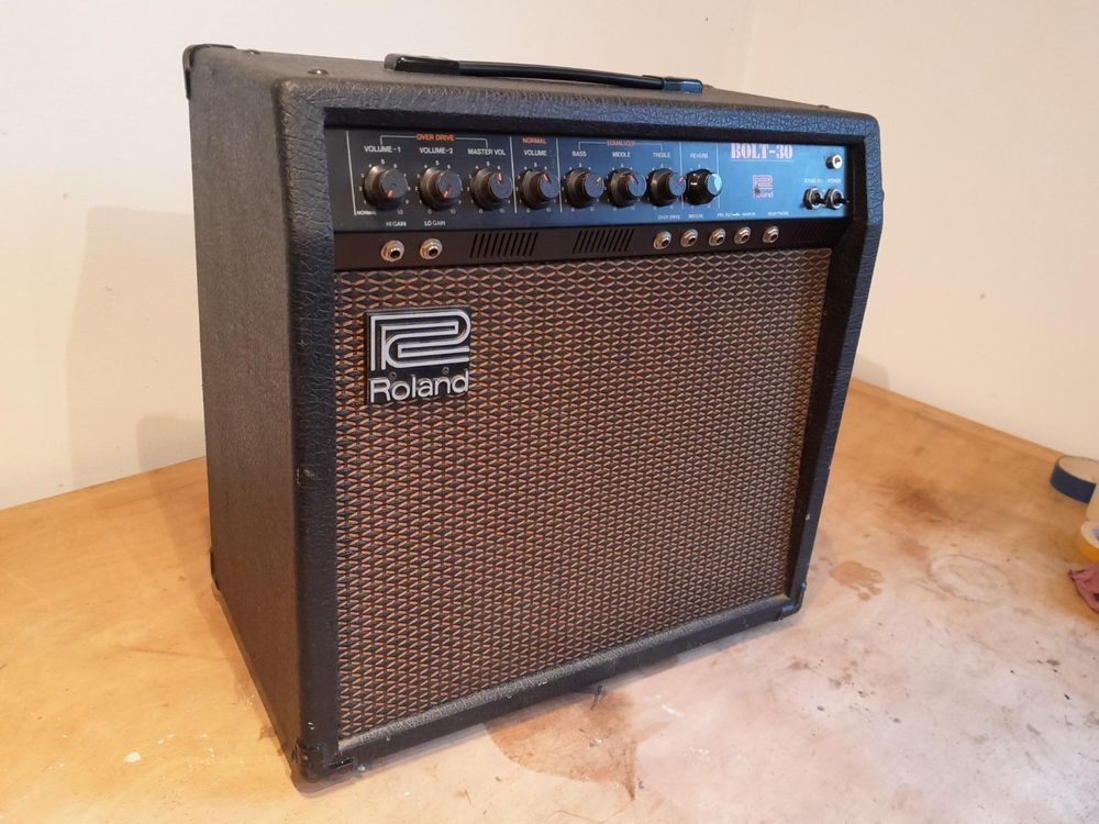 Ampli Roland Bolt-30 (Gebraucht) in St-George für CHF 140 – mit ...