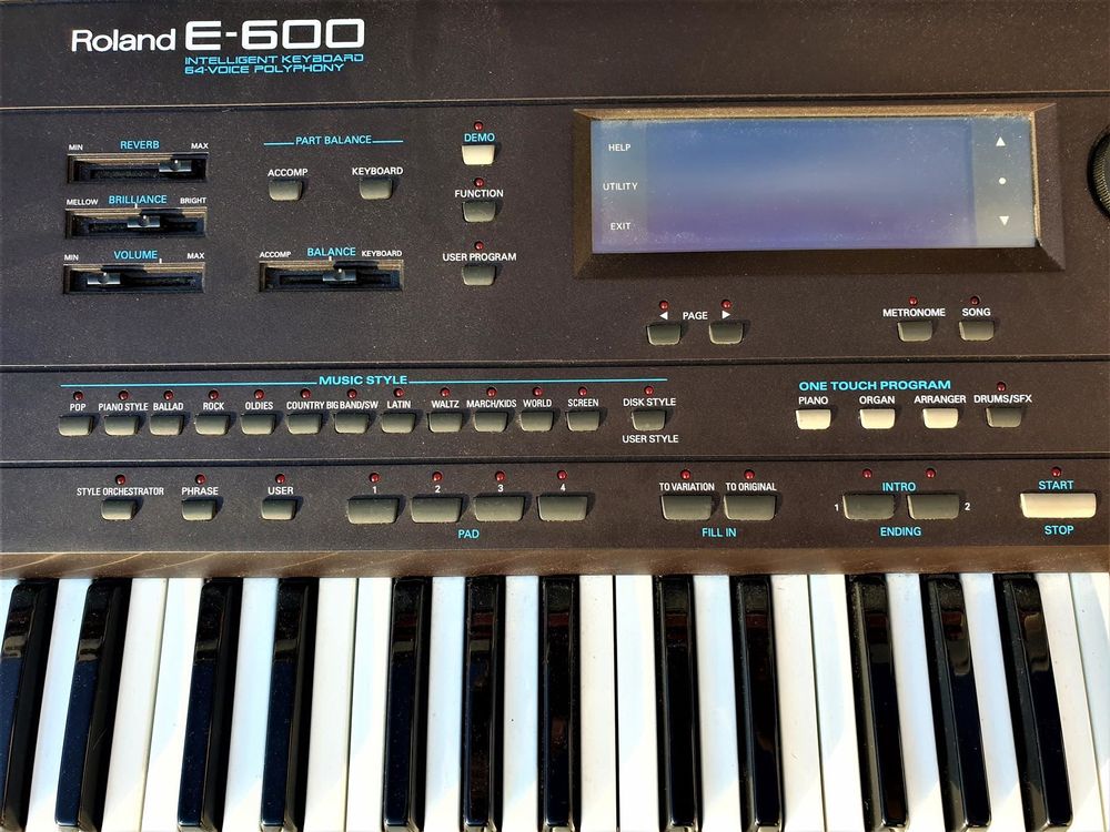 Keyboard ROLAND Modell E-600 (Gebraucht) in Wöschnau für CHF 290 – mit ...