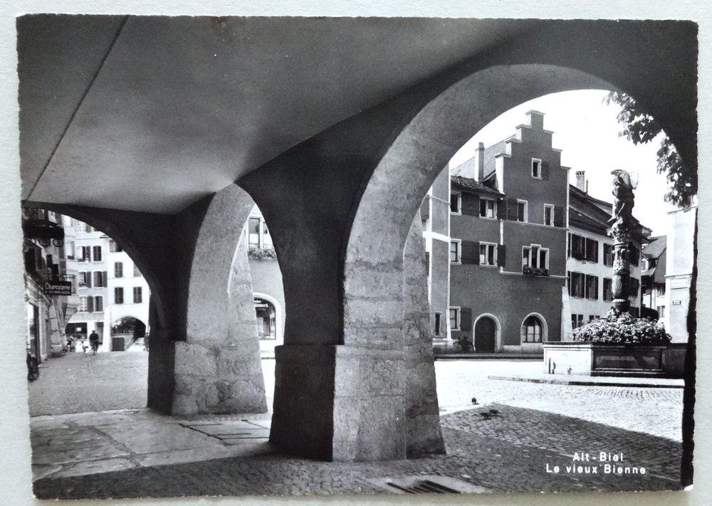 Alt-Biel - Le vieux Bienne (Gebraucht) in Fétigny für CHF 1 – mit Lieferung auf Ricardo kaufen