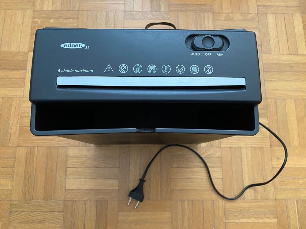 Ednet S5 Papier Shredder / Aktenvernichter (Gebraucht) in Dietlikon für ...