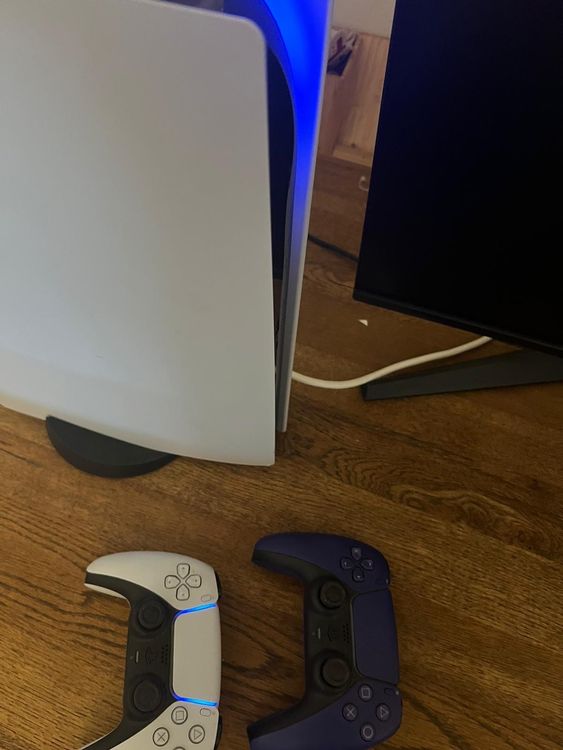 PlayStation 5 (Standard Edition) (Gebraucht) in Zürich für CHF 599 ...