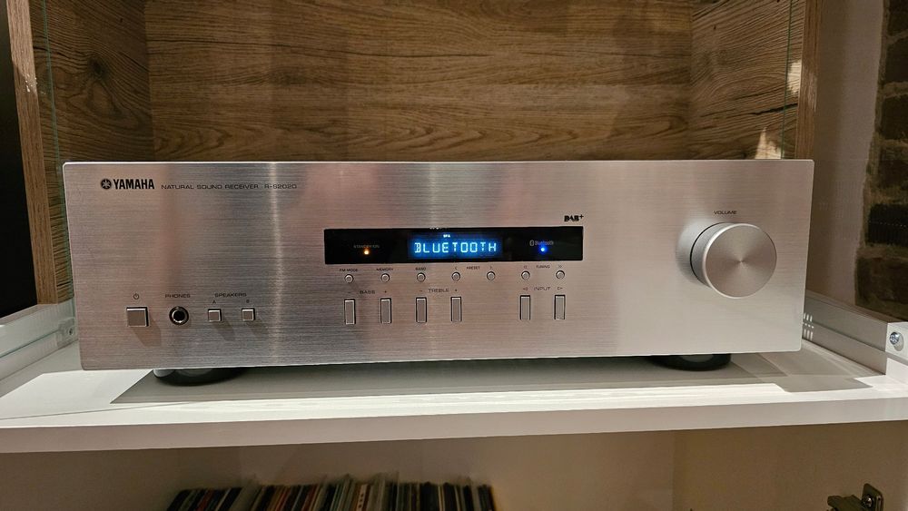 Yamaha R-S202 DAB / Bluetooth Stereo Receiver mit Garantie (Gebraucht ...