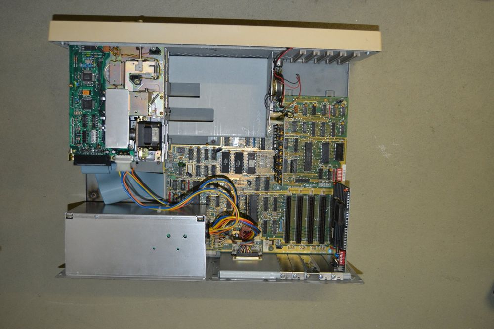 Commodore PC 10-II DOS Computer | Kaufen auf Ricardo