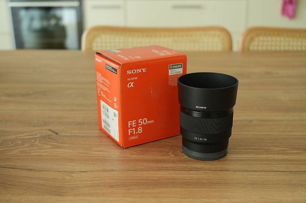 SONY FE 50mm F1.8 - Festbrennweite Sony E-Mount, Vollformat (Gebraucht) in Breitenbach für CHF ...