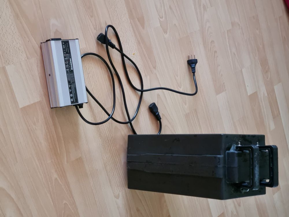 Elekro Roller Batterie | Kaufen auf Ricardo