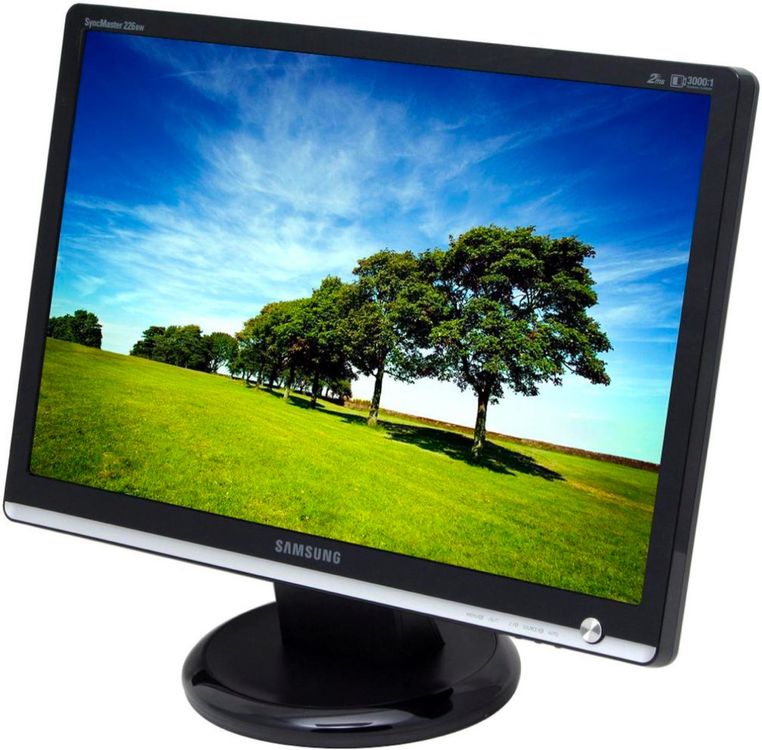 Samsung Monitor SyncMaster 226BW + Logitech Lautsprecher | Kaufen auf ...