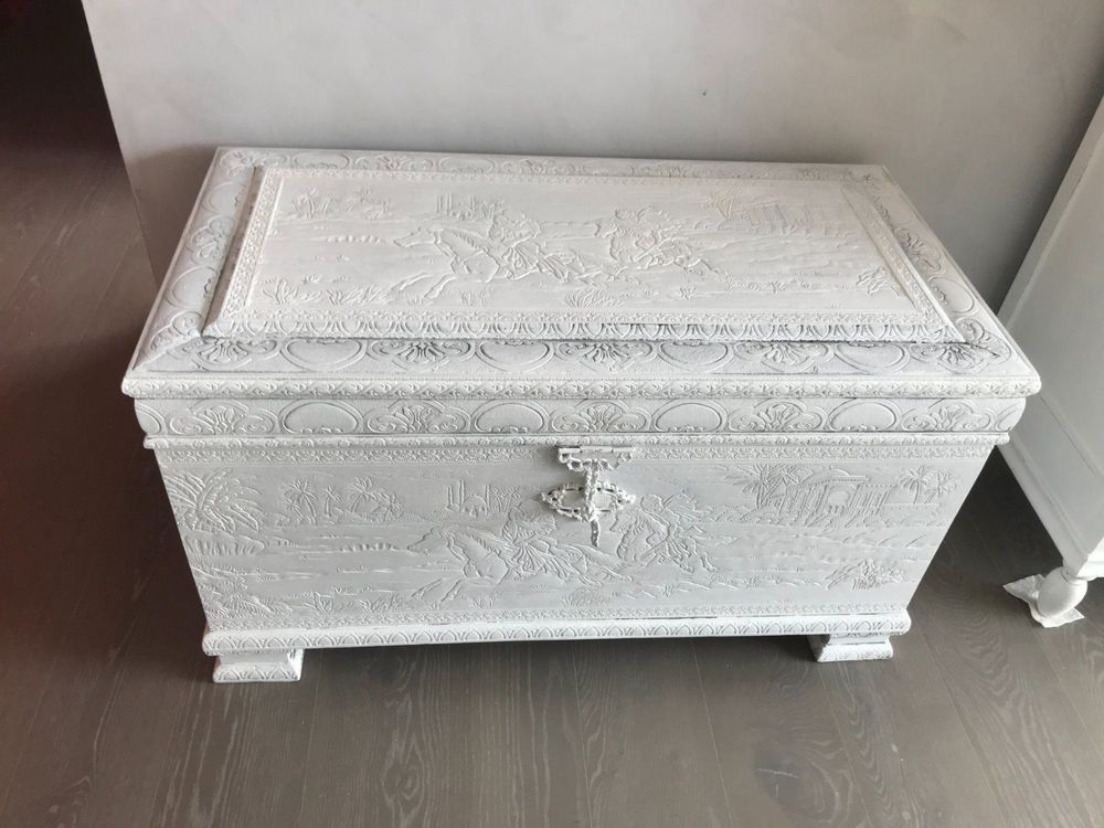 Truhe Sitzmöbel Pferd Orient shabby chic (Gebraucht) in Dottikon für ...