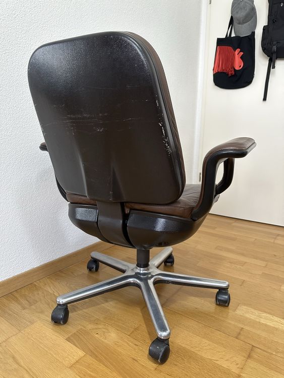 Ergonomic Genuine Leather Office Chair (Gebraucht) in Zürich für CHF 40 ...