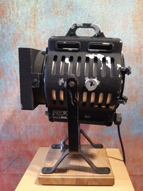restaurierter Theater Scheinwerfer ARRI | Kaufen auf Ricardo