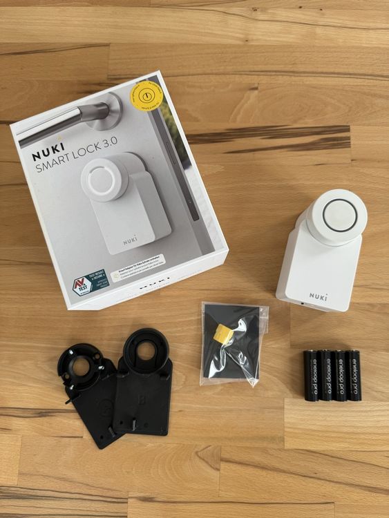 Nuki Smart Lock 3.0 CH mit Spezialbatterien | Kaufen auf Ricardo
