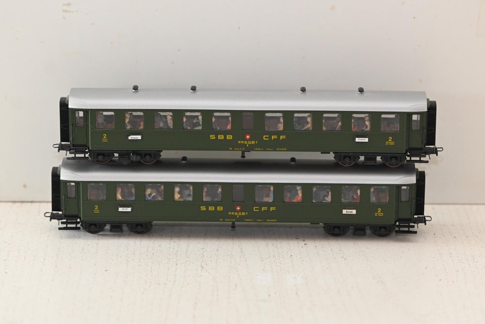 SBB 2 Kl Personenwg Roco HO/DC ohne OVP 2 Stk (Gebraucht) in Laupen ZH für CHF 6 – mit Lieferung ...
