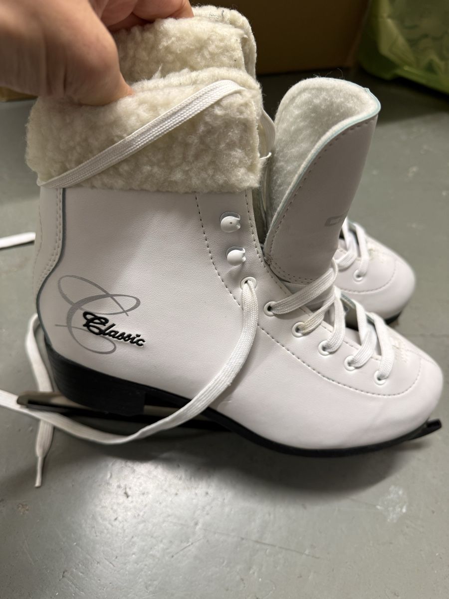 Schlittschuhe Celsius Classic, Gr. 40, Top Zustand! (Gebraucht) in ...