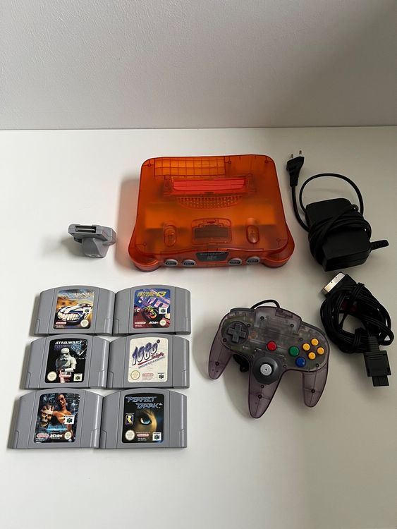 Nintendo 64 "Fire Orange" mit Controller und 6 Spielen | Kaufen auf Ricardo