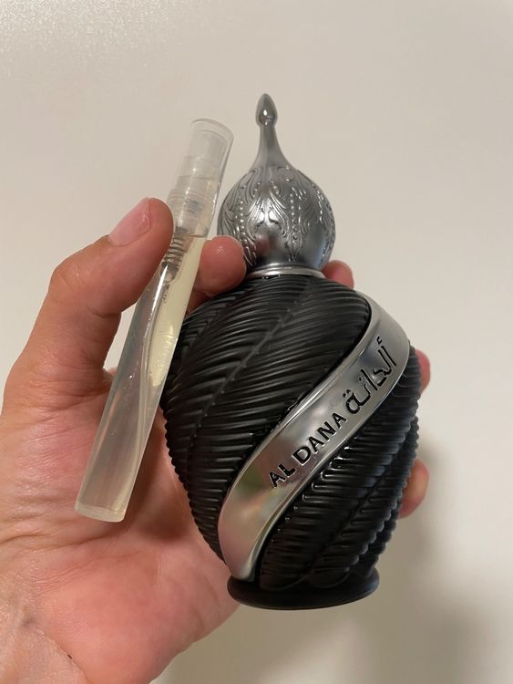 Lattafa Niche Emarati Perfumes AL DANA 5ML (Nishane Hacivat) (Gebraucht) in Zürich für CHF 8 ...
