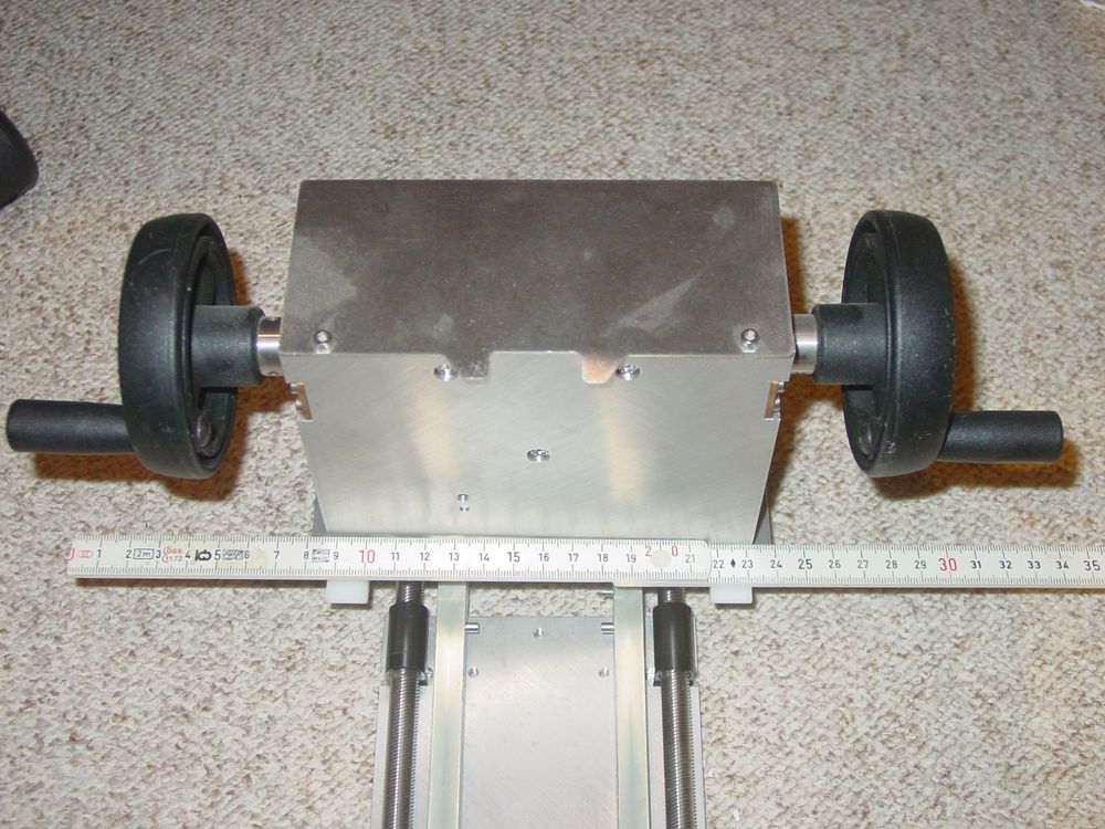 Linear-Spindelantrieb mit Handkurbel (Gebraucht) in Hirschthal für CHF ...