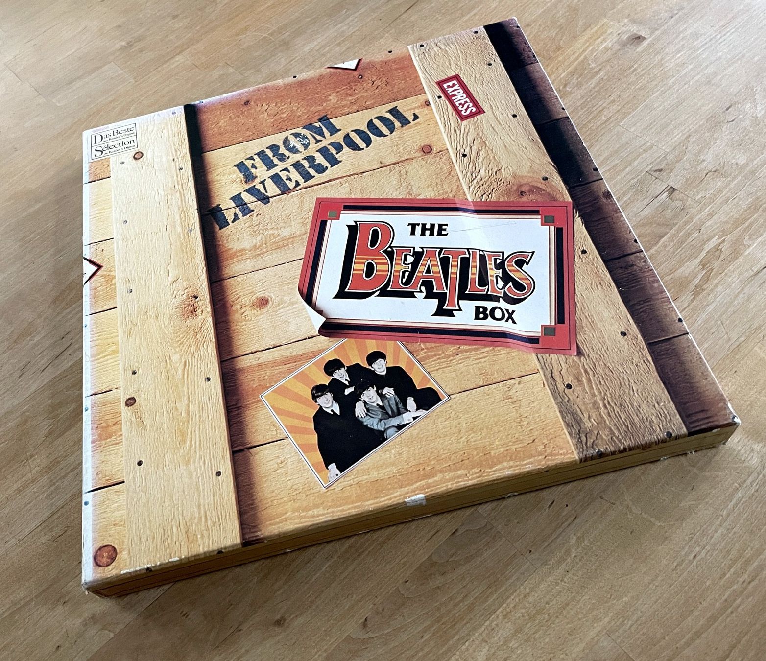 The Beatles Box From Liverpool - 8 LP's - Top Zustand! (Gebraucht) in ...