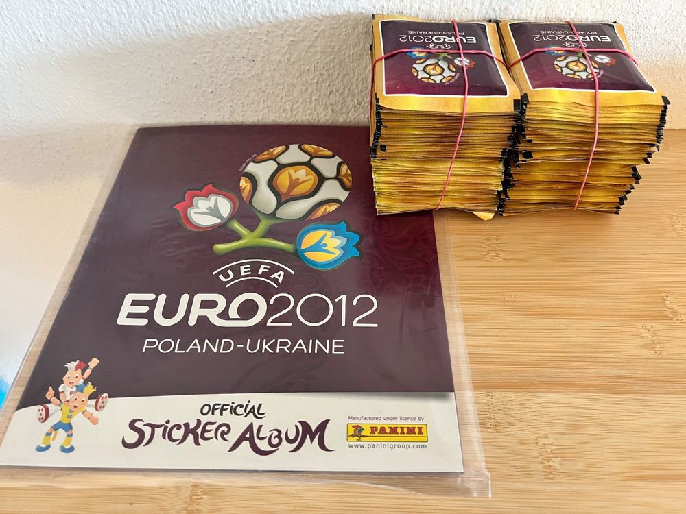 Panini 2012 Euro EM Int. Edition Set mit Box und 250 Tüten (Neu (gemäss ...