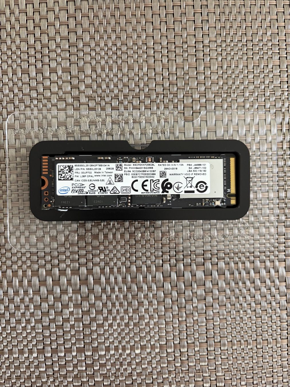 Intel M2 Nvme 256GB SSD HDD Harddisc Festplatte 2280 (Gebraucht) in ...