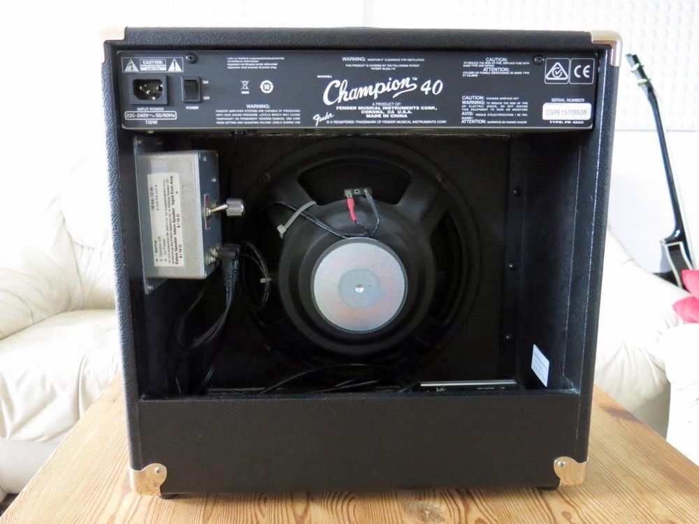 Fender Champion™ 40 Gitarren-Verstärker (Gebraucht) in Liestal für CHF 35 – nur Abholung auf ...