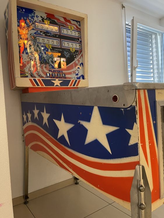 Spirit mechanical pinball machine from 1976 D.Gottlieb & Co | Kaufen ...