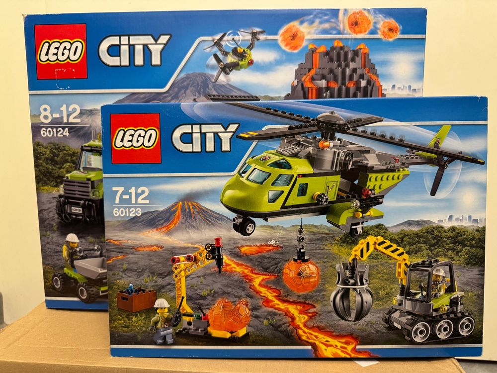 LEGO® Forscherstation (60124) & Versorgungshelikoper (60123) (Neu und originalverpackt) in ...