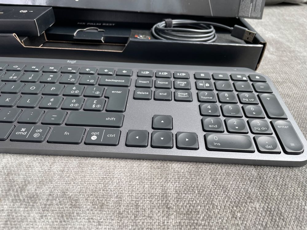 Clavier Logitech MX Keys (Gebraucht) in Täuffelen für CHF 51 – mit ...