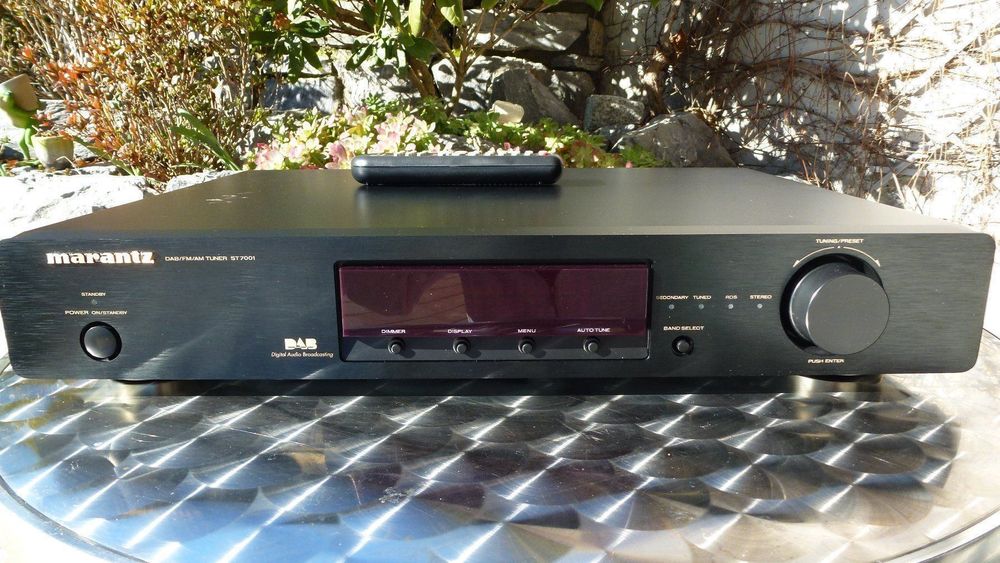 Marantz Tuner ST-7001 (Gebraucht) in Oberried Brienz für CHF 50 – mit ...