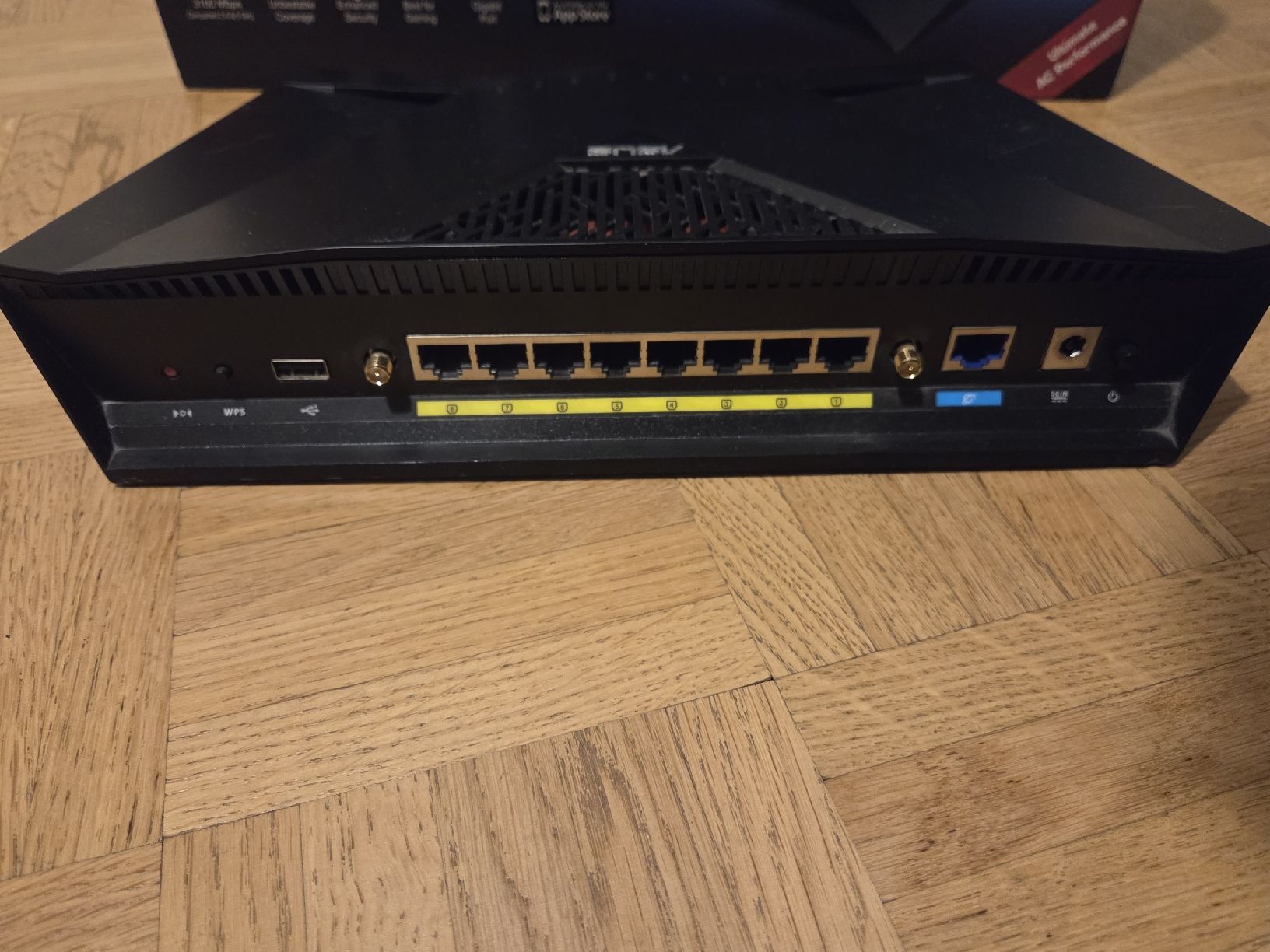 Asus RT-AC88U Gaming Router (8 ports) (Gebraucht) in Genève für CHF 49 ...