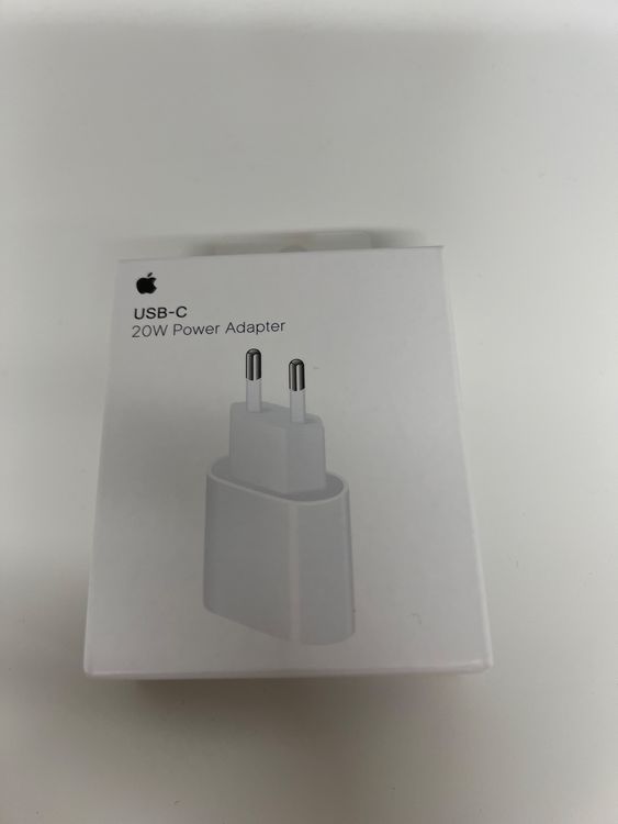 Original Apple USB-C 20 W Power Adapter für Apple iPhones | Kaufen auf Ricardo