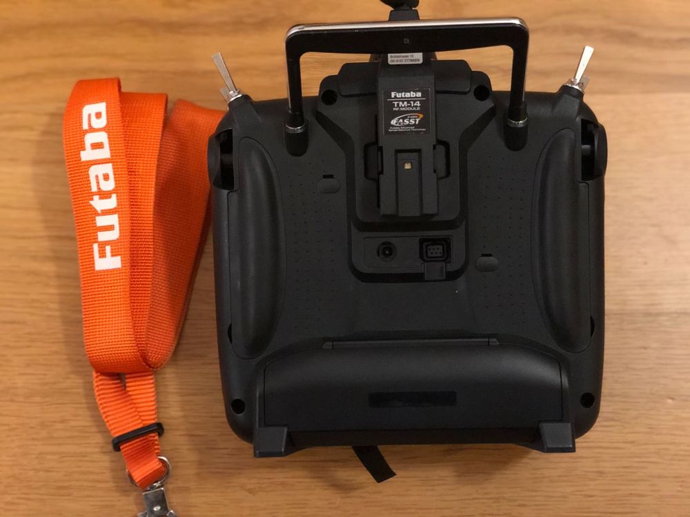 Futaba T12FG Fernsteuerung (Gebraucht) in Bachs für CHF 182 – mit ...