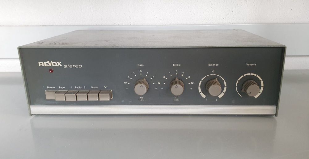 Revox Modell 40 Röhrenverstärker Stereo | Kaufen auf Ricardo