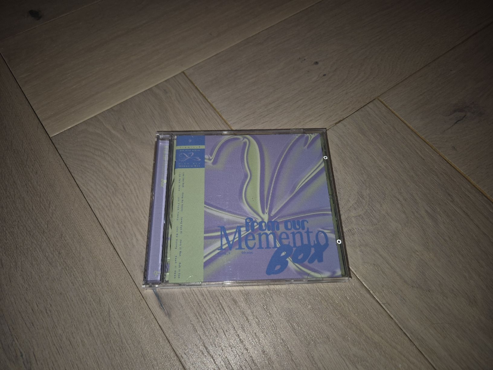 Fromis_9 - Memento Box (Jewel Case + Photocard Set) (Neu (gemäss ...