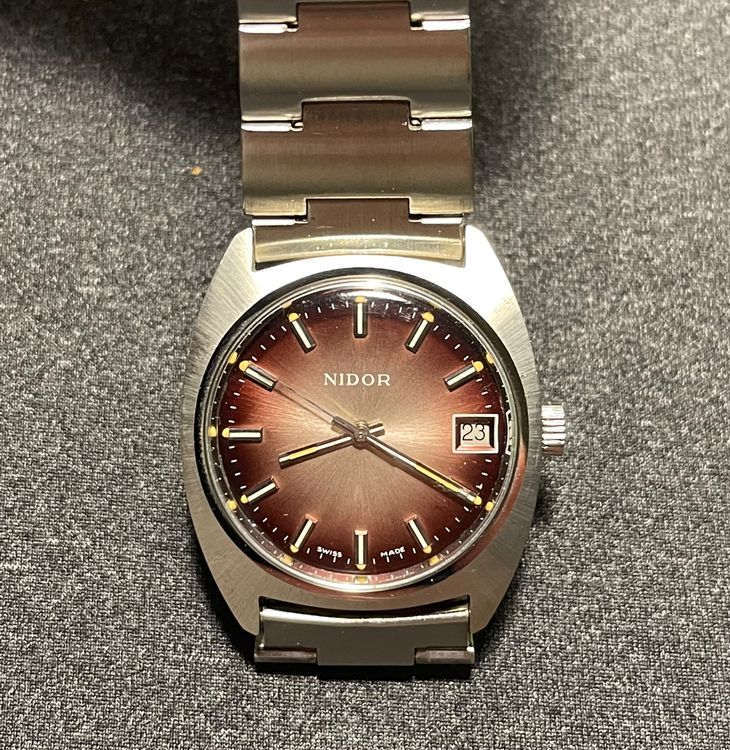 REVUE THOMMEN NIDOR VINTAGE WATCH 1970 NOS NEW STEEL (Gebraucht) in ...