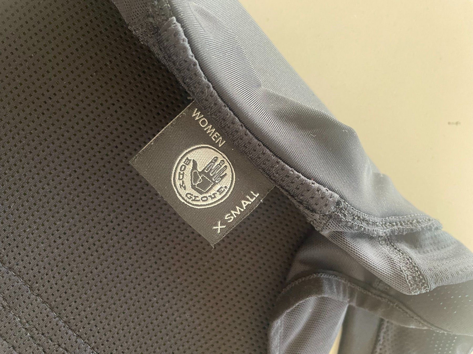 Rückenpanzer - Body glove lite pro x-small women (Gebraucht) in Meggen ...