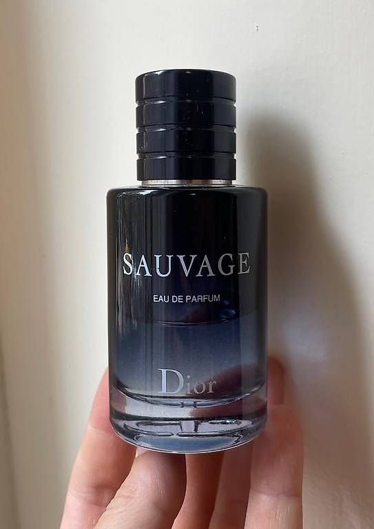 Dior Sauvage Eau de parfume 1/2 voll (Gebraucht) in Luzern für CHF 19 – nur Abholung auf Ricardo ...