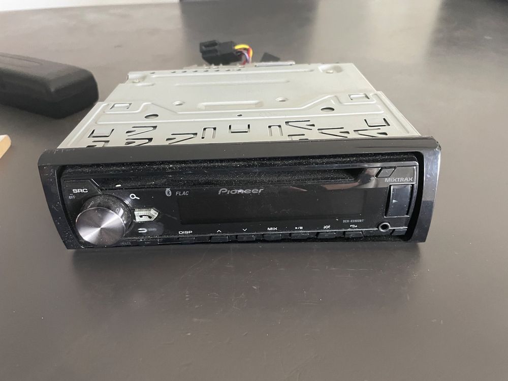 Pioneer DEH-X5900XT Autoradio (Gebraucht) in Rafz für CHF 31 – mit Lieferung auf Ricardo kaufen