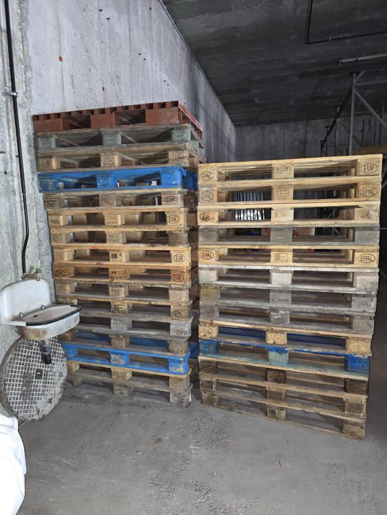 Grosses Lot von 29 SBB Paletten mit 3 Rahmen, Euro Paletten (Gebraucht ...